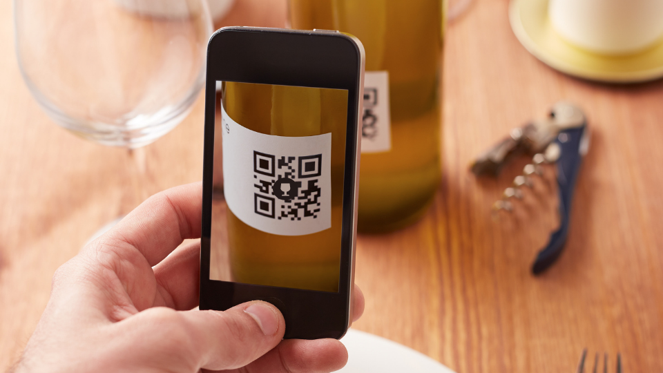 How to Use QR Codes on Food Packaging: The All-In-One Guide | Uniqode