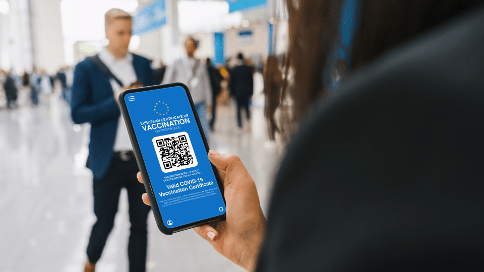 Contactless QR Code Registration: Easy & Secure Sign Ups